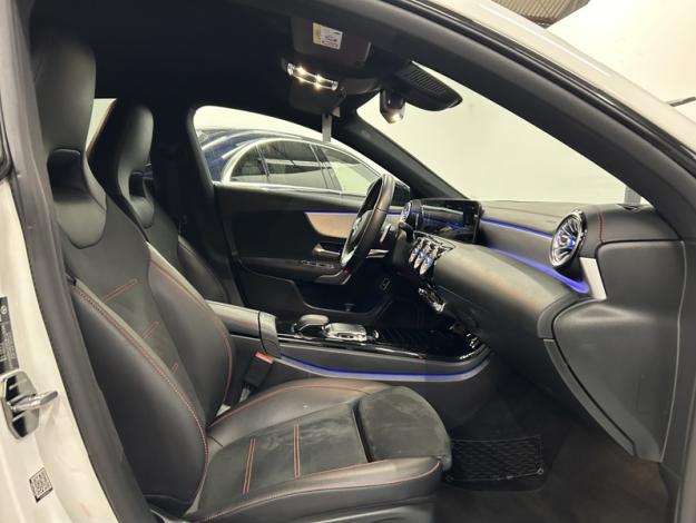 MERCEDES-BENZ CLA 180 d Coupé AMG Pack Night Diesel d'occasion - Réf ...